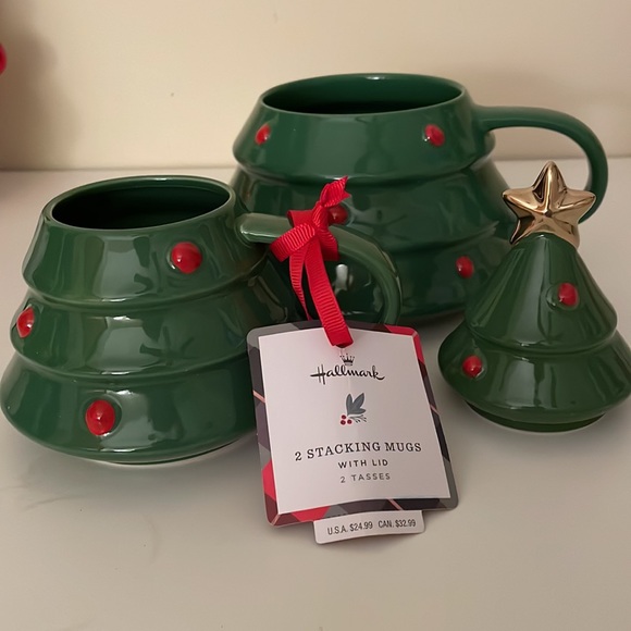 Hallmark | Holiday | New Stacking Mugs With Lids | Poshmark